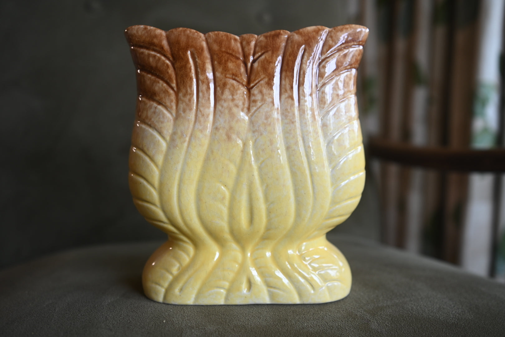 Pates Pottery Vase – Gwyngana Dahlias